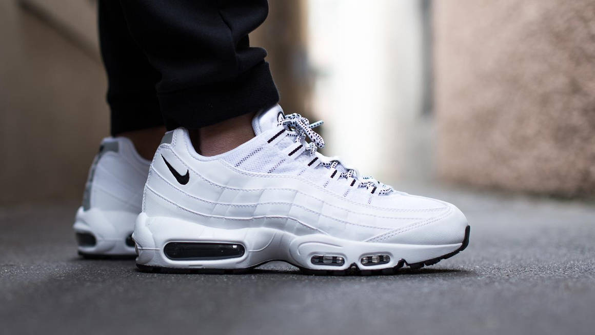 These Nike Air Max 95's Are A Summer Vibe | The Sole Supplier