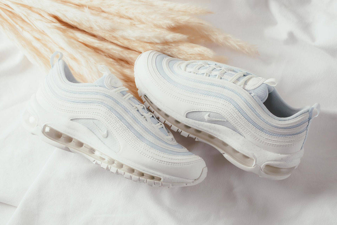 Nike Decorates The Air Max 97 With Light Blue Highlights