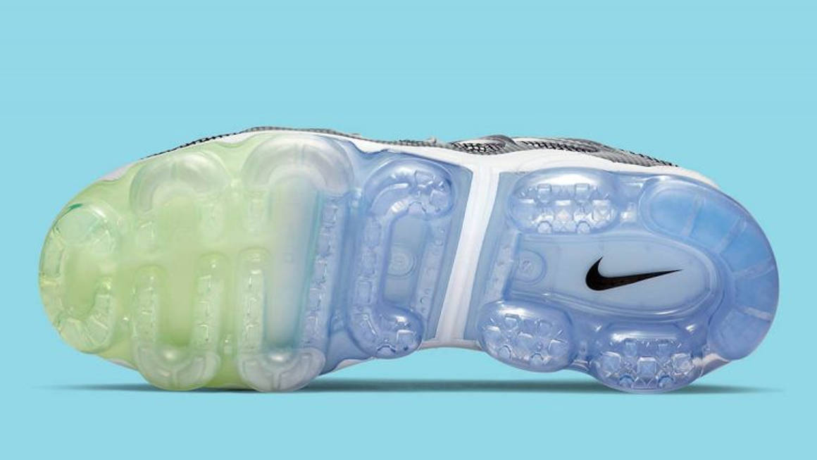Patterns And Pastels Unite Across Nike's VaporMax Plus | The Sole Supplier