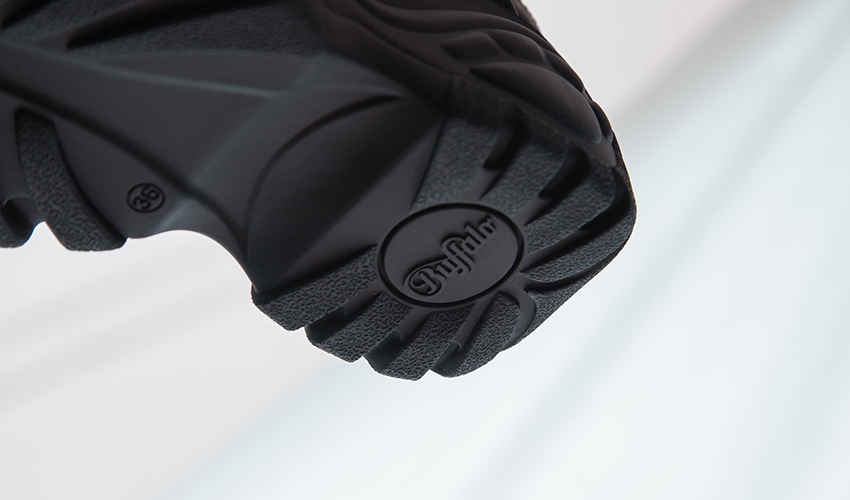 Buffalo London Is Back With New Season Platforms