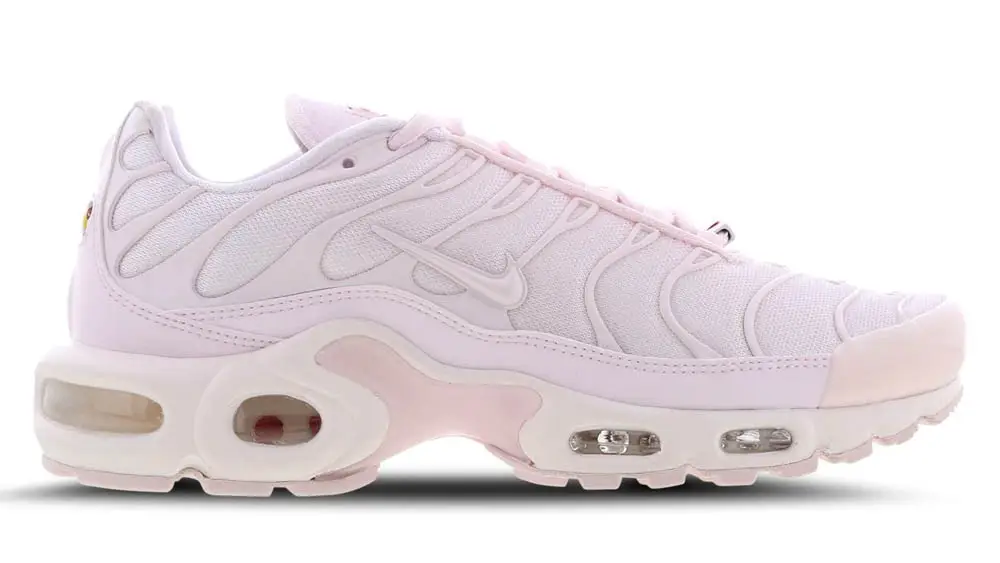 The Ultimate Pink Nike Sneaker Guide | The Sole Supplier