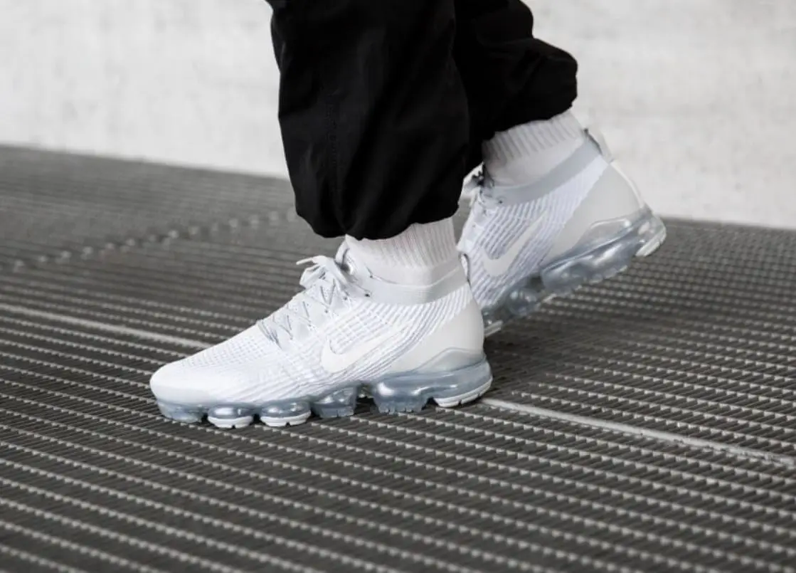 Don't Miss Nike's Best-Selling 'Triple White' Trainers Now With 20% Off ...