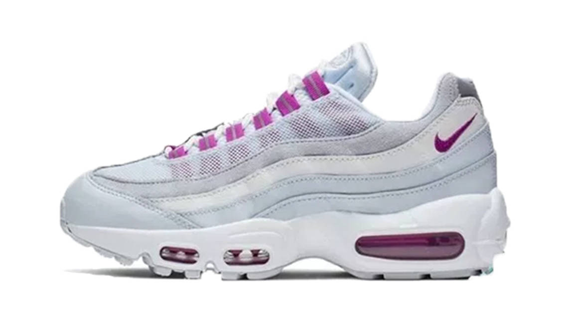 These Nike Air Max 95's Are A Summer Vibe | The Sole Supplier