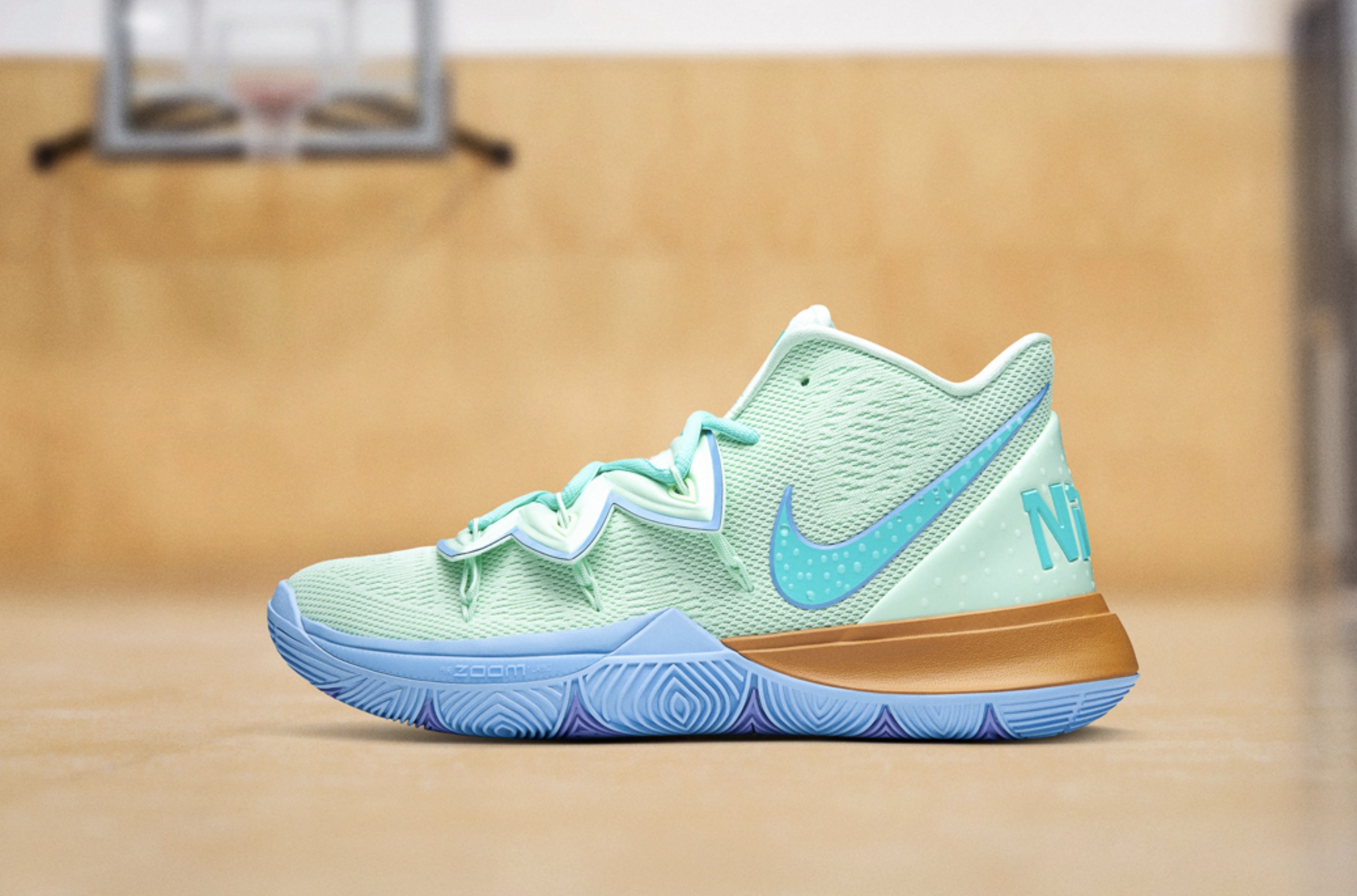Go Back To Younger Years With This Spongebob Squarepants x Nike Kyrie 5 ...