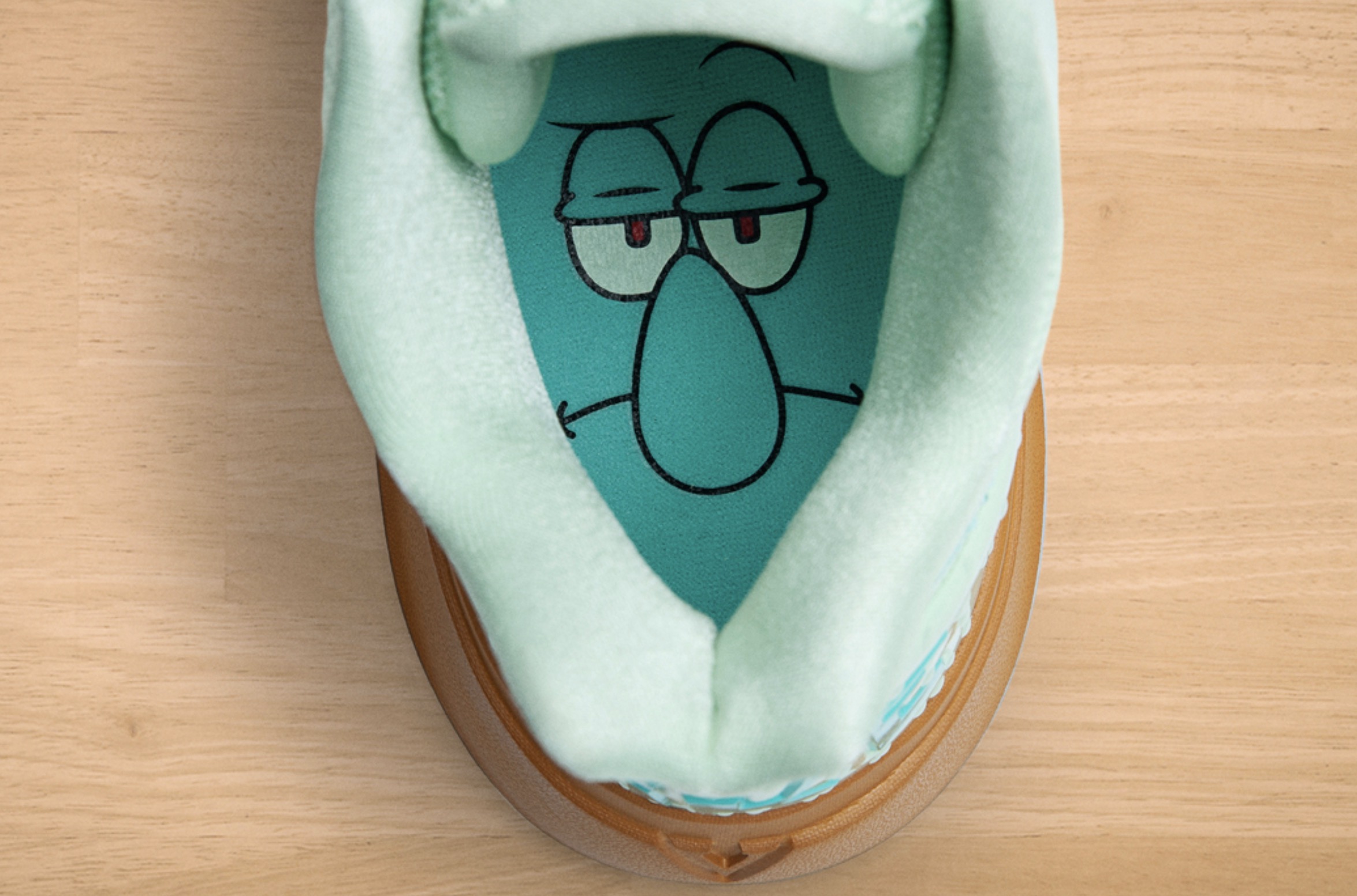 Go Back To Younger Years With This Spongebob Squarepants x Nike Kyrie 5 ...