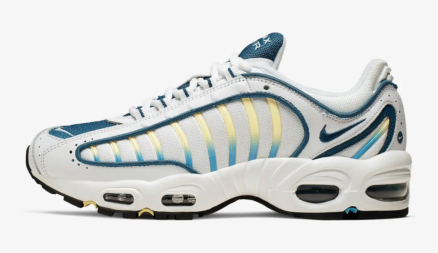 Make Summer Last Forever In These 12 Tropical Nike Silhouettes | The ...