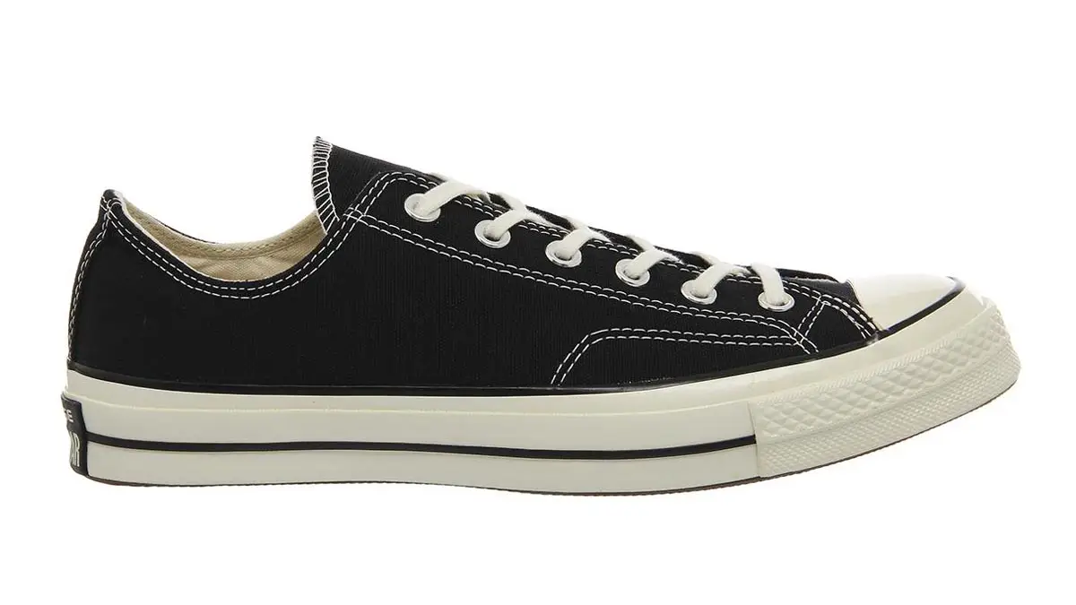 15 Essential Converse Colourways To Suit Every Style From Offspring ...
