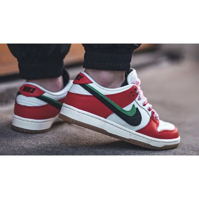 Frame Skate x Nike SB Dunk Low Habibi | Where To Buy | CT2550-600 | The ...