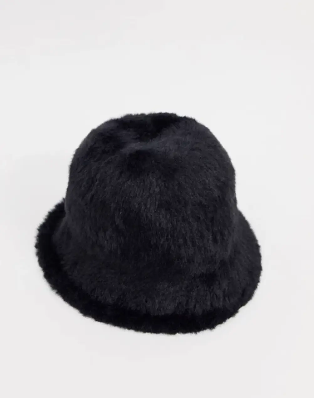The Cosiest, Cutest Hats You Need In Your Rotation For Winter 2020 ...