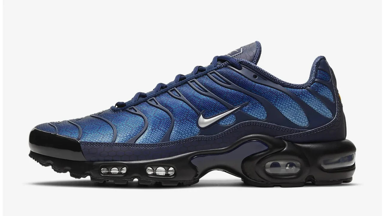 Kick Off the New Month With These 15 Brand New Nike Releases! | The ...