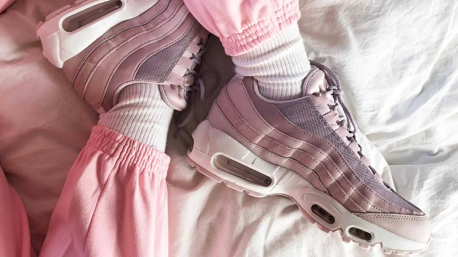 5 Pretty Pink High-Street & Luxury Sneakers You Need From Luisa Via ...