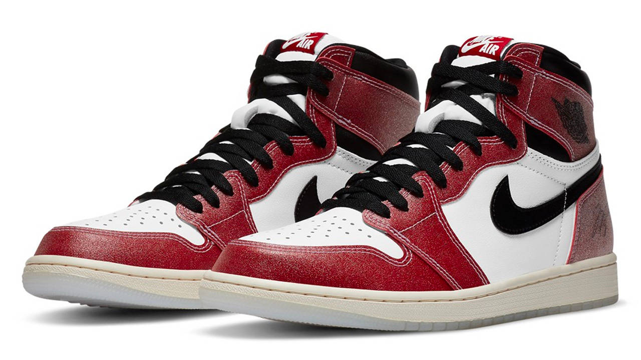 Official Images of the Trophy Room x Air Jordan 1 "Chicago" Have Arrived
