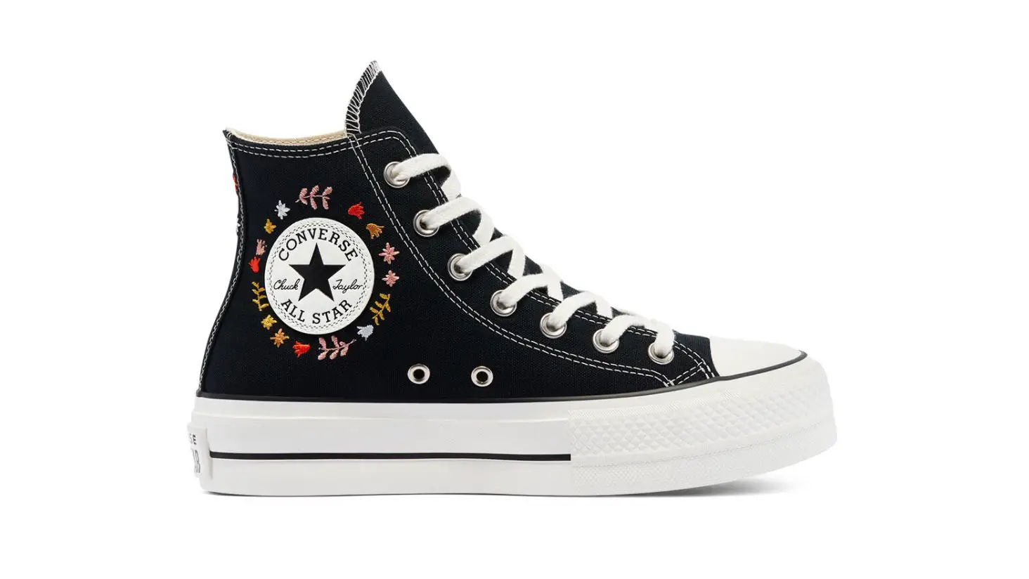 Pretty Embroidered Details Decorate These Cute Converse Chuck Taylors ...