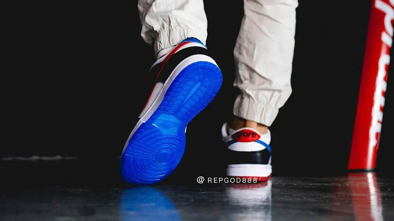 The Nike Dunk Low "South Korea" Is Inspired by the Country's Flag | The ...