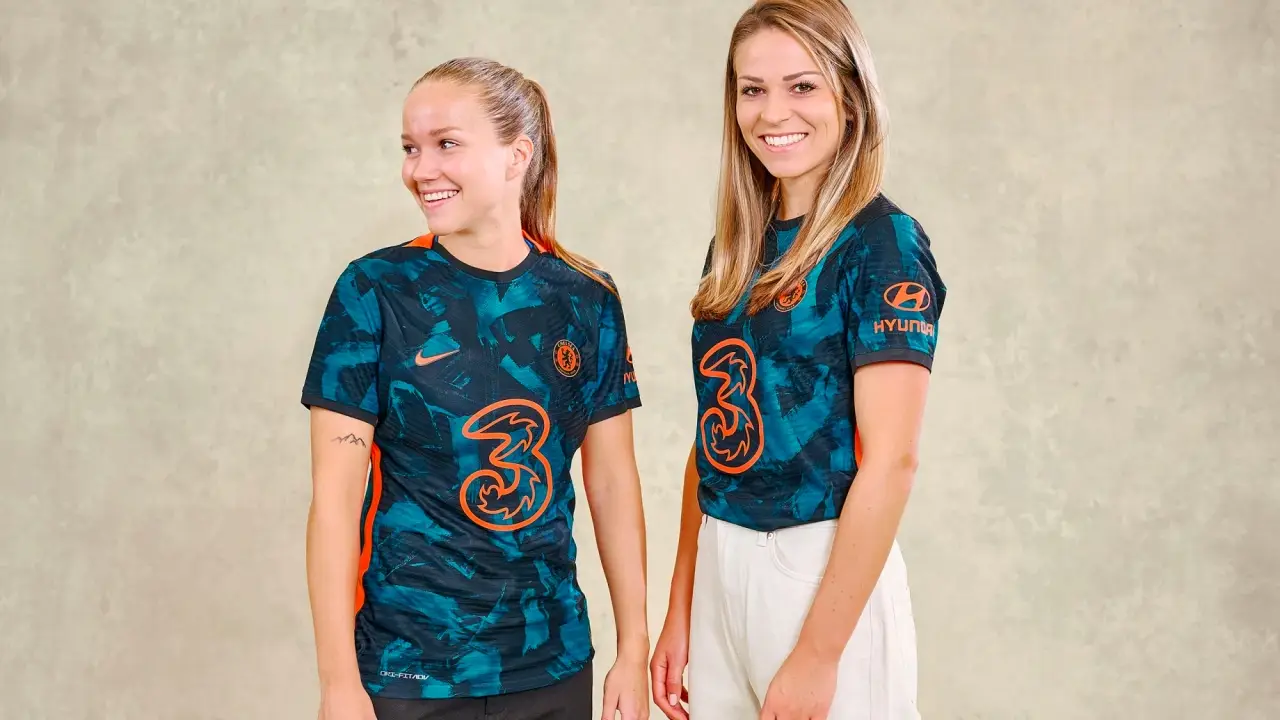 Chelsea Unveil 2021/22 Third Kit Inspired by London's Energy and Style ...