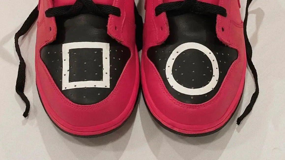 These Squid Game-Inspired Nike Dunks Are Perfect for Your Halloween Fit ...