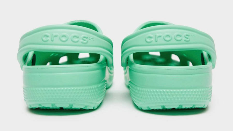 Crocs Classic Clogs Pistachio Green | Where To Buy | undefined | The ...