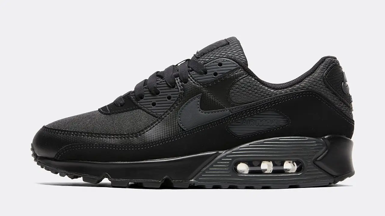 Footasylum's Unmissable Black Friday Code Lets You Take 15% Off These ...