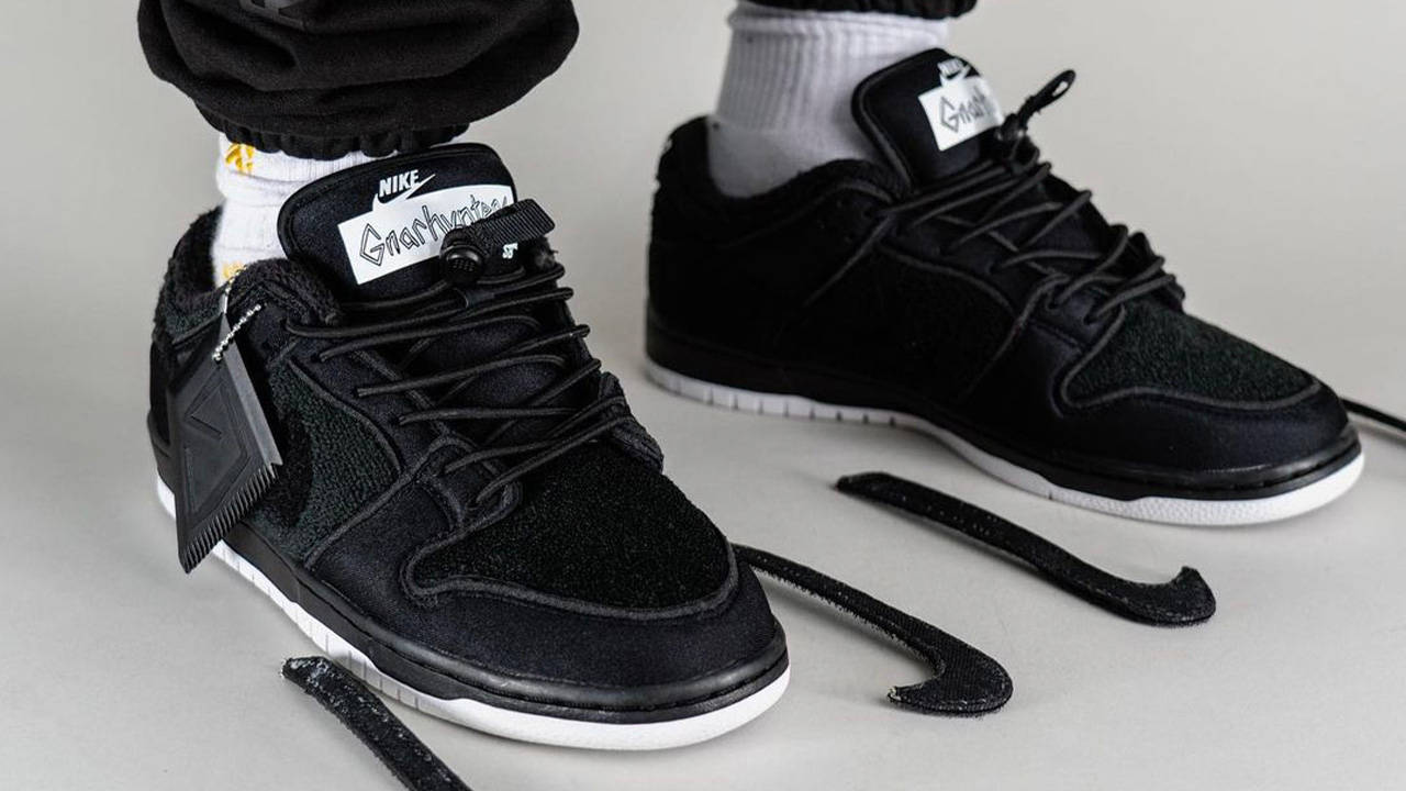 An On-Foot Look at the Gnarhunters x Nike SB Dunk Low "Black"