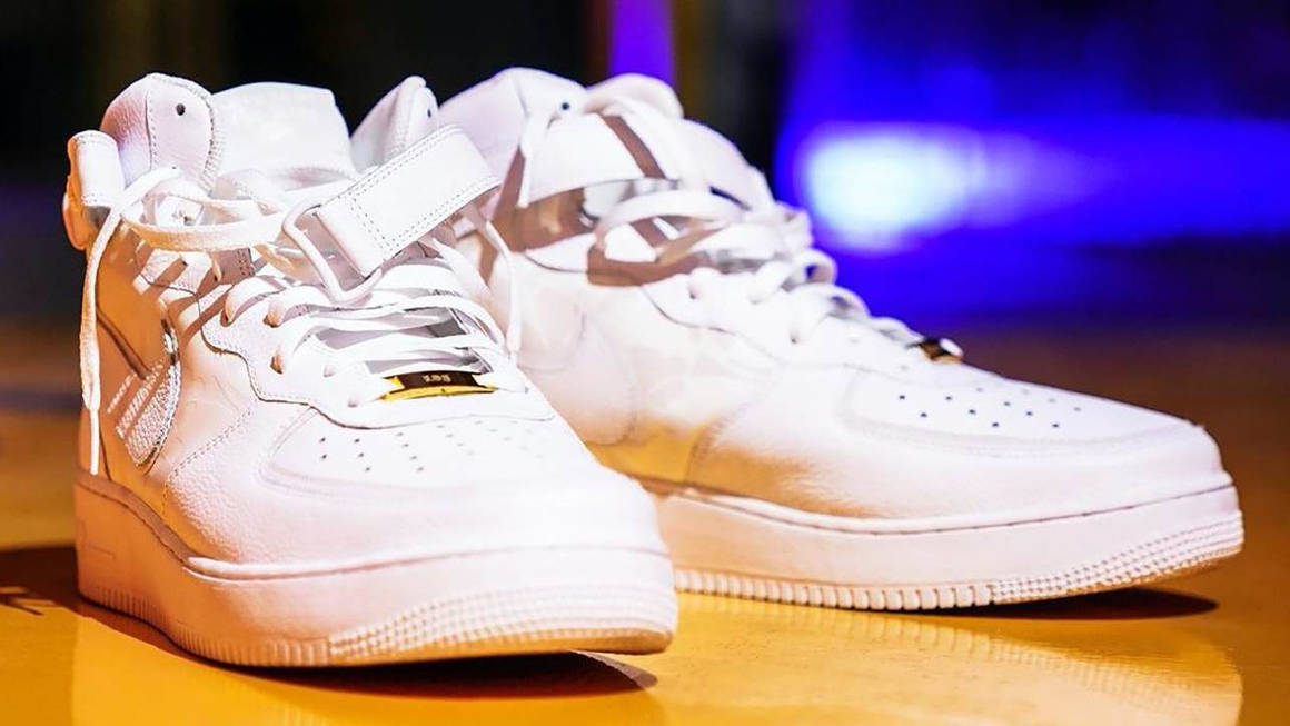 Check Out LeBron James' 1-of-1 Nike Air Force 1 Mid "Kings of LA" | The ...