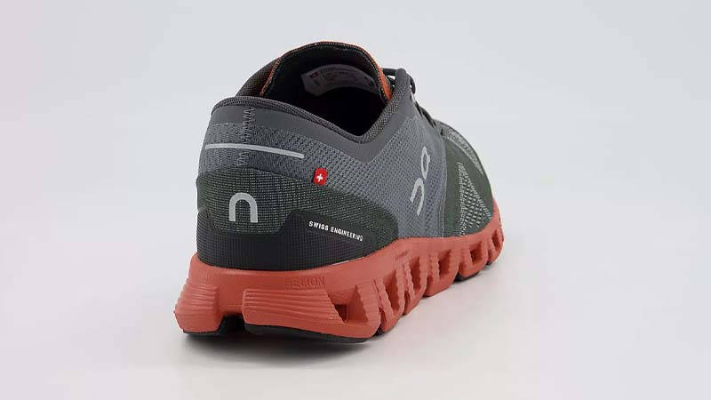 On Running Cloud X Rust Rock | Where To Buy | M40.99241