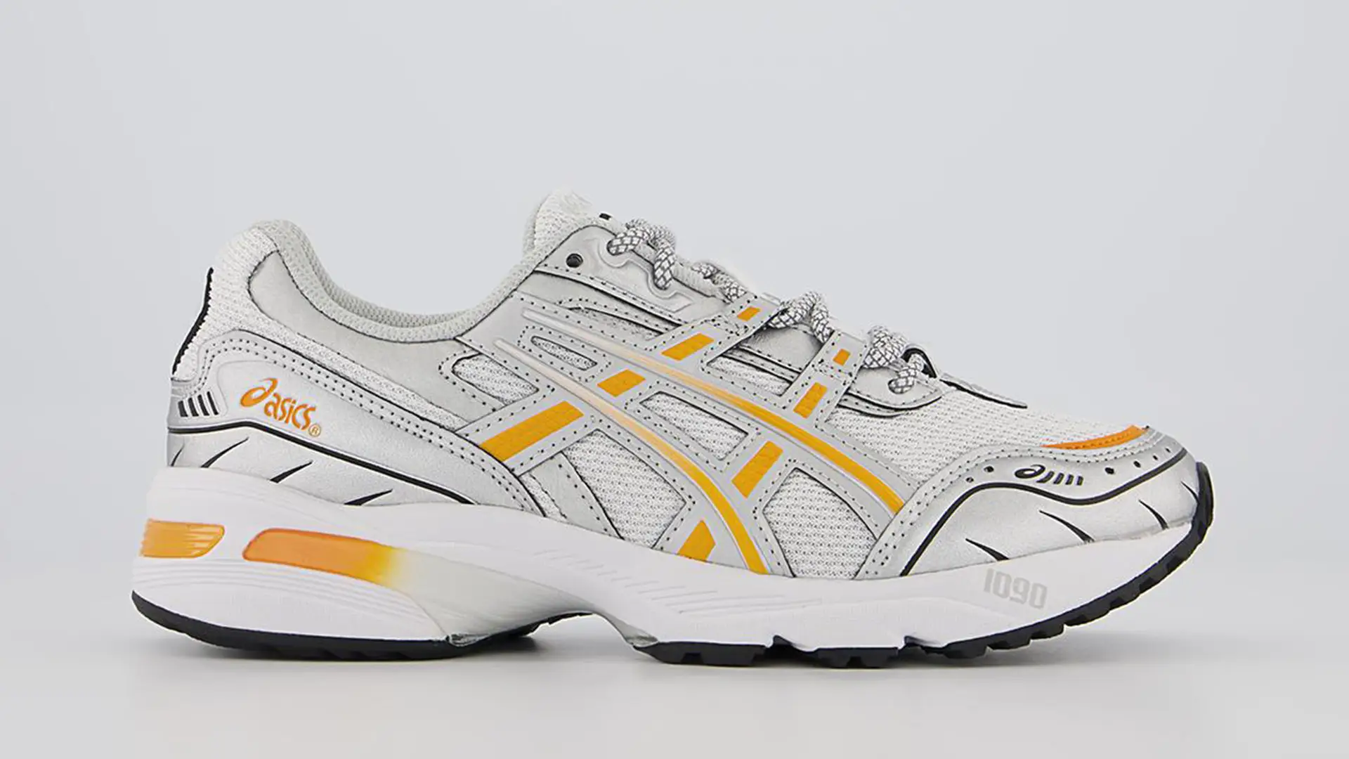 Ride the Retro Sneaker Trend With These Top Picks at Office | The Sole ...