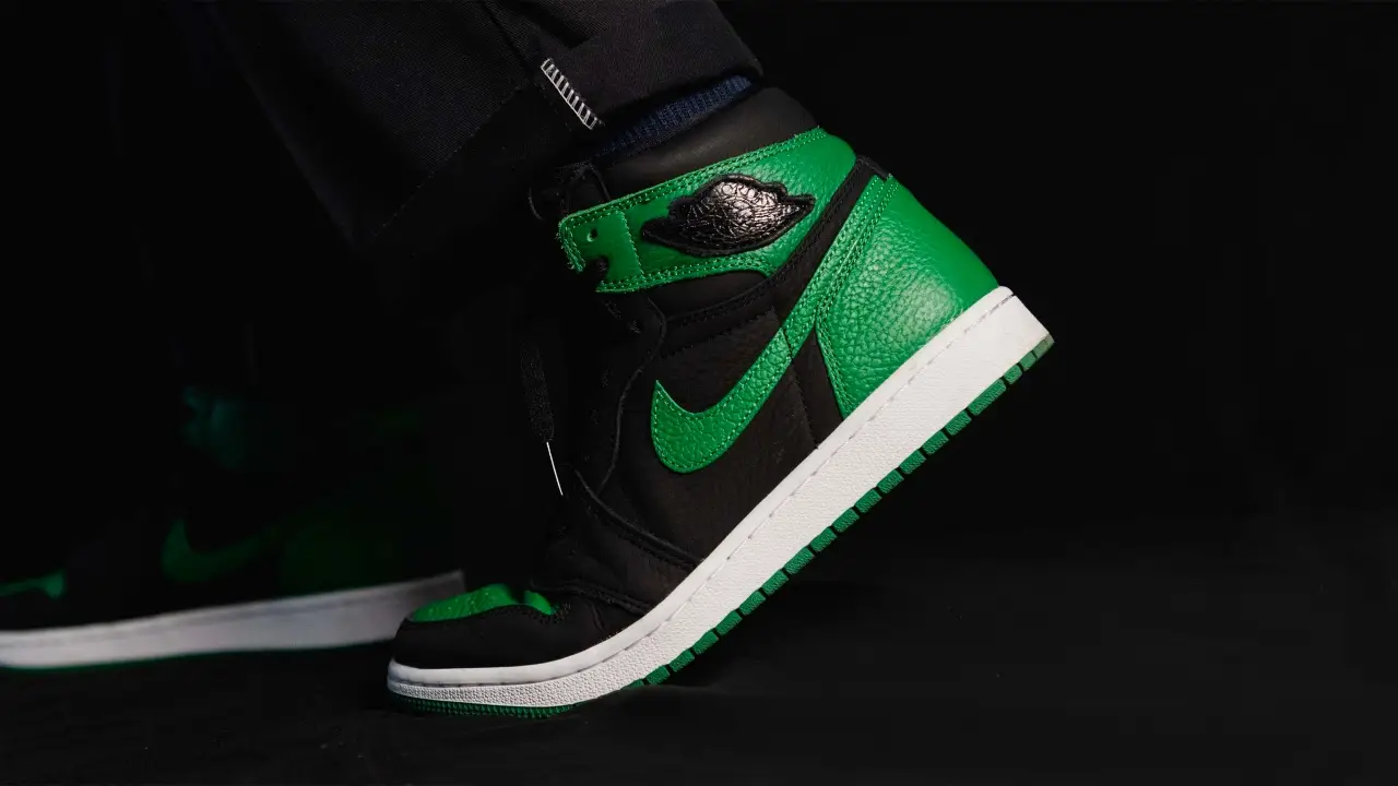 Discover: How the Air Jordan 1 Transcended Basketball to Become ...