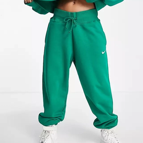 Nike Sportswear Swoosh Oversized Fleece Hoodie | Where To Buy | DD5580 ...