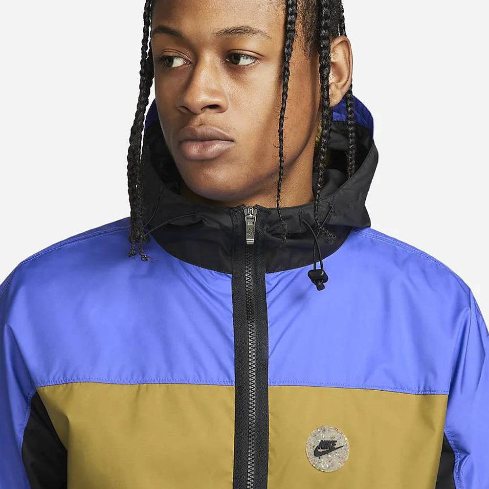 Nike Sportswear Woven Sports Utility Jacket - Golden Moss | The Sole ...