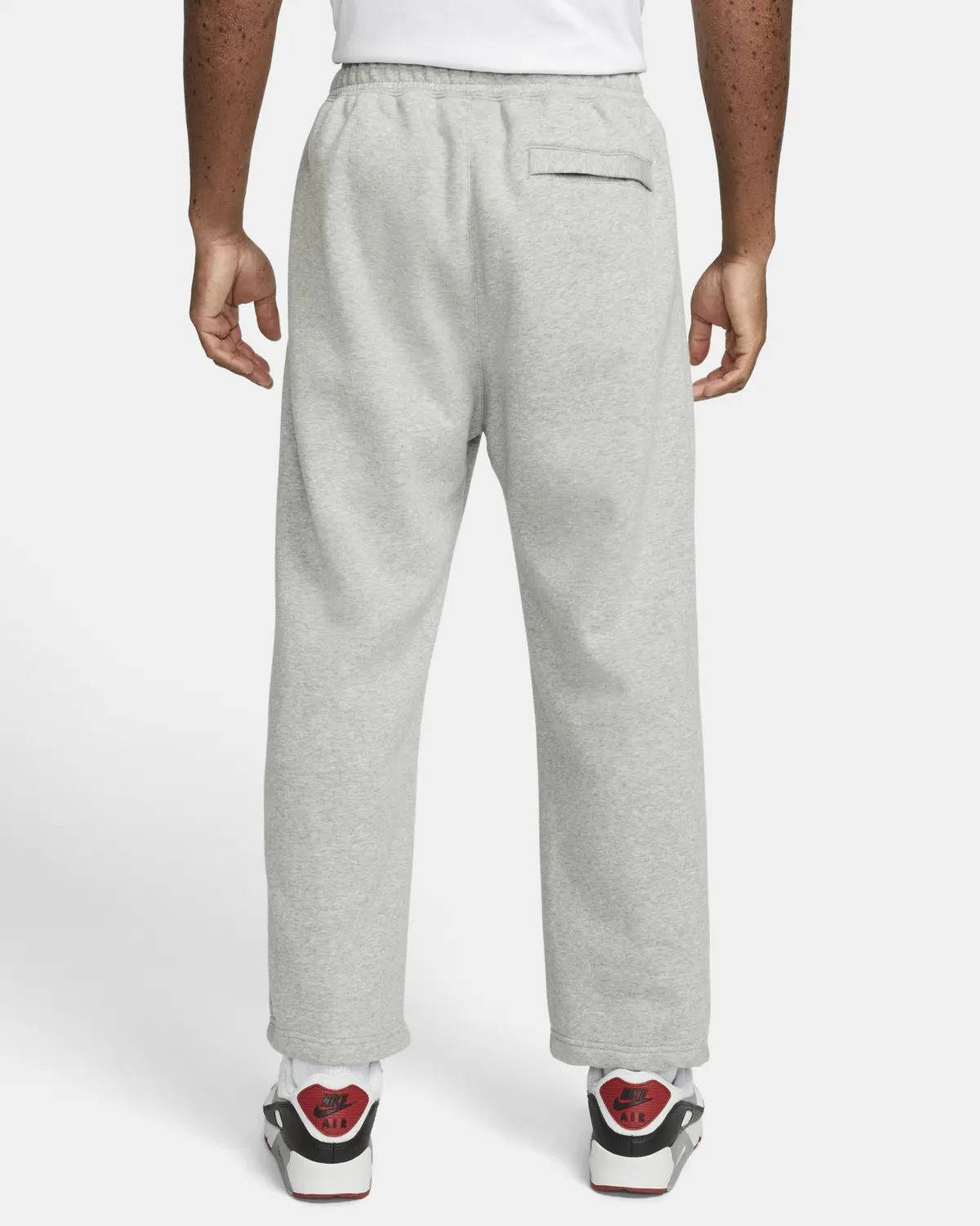 Nike Club Fleece Cropped Trousers | Where To Buy | DX0543-063