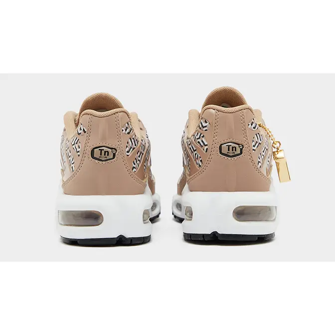 Nike TN Air Max Plus United in Victory | Where To Buy | FB2557-200 ...