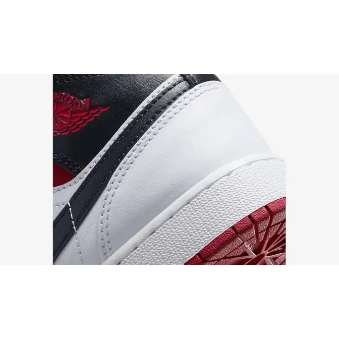 Air Jordan 1 Mid GS Gym Red Black Toe | Wo kaufen? | DQ8423-106 | The ...