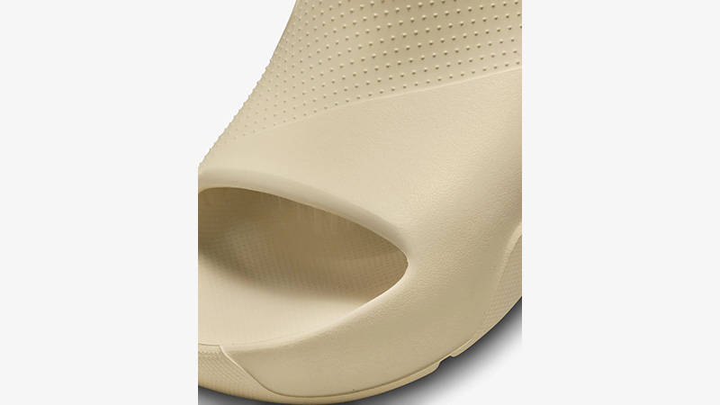Jordan Post Slides Team Gold | Where To Buy | DX5575-700