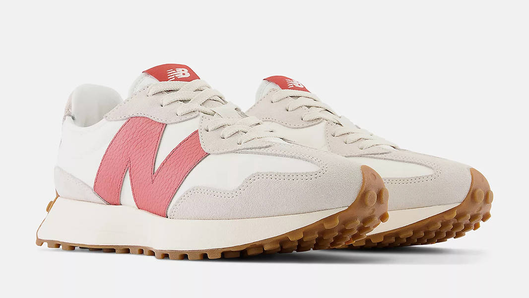 New Balance 327 Moonbeam Astro Dust | Where To Buy | U327LV