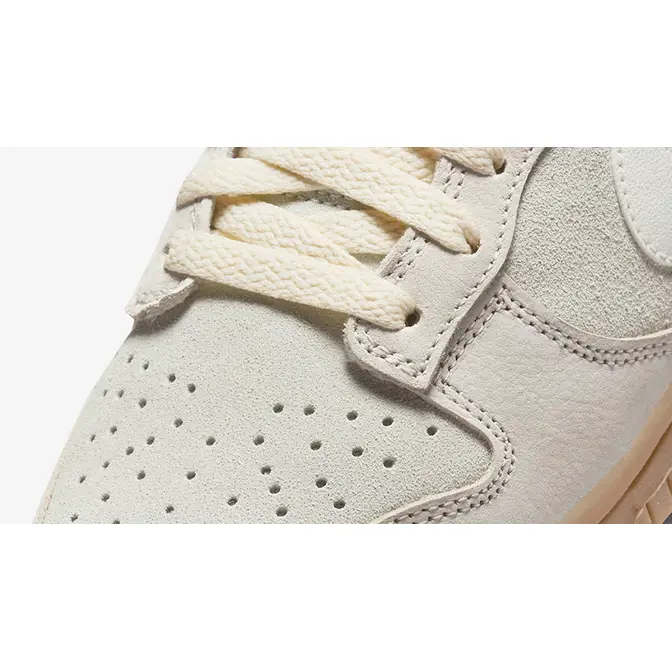 Nike Dunk Low Hangul Day | Where To Buy | FQ8147-104 | The Sole Supplier