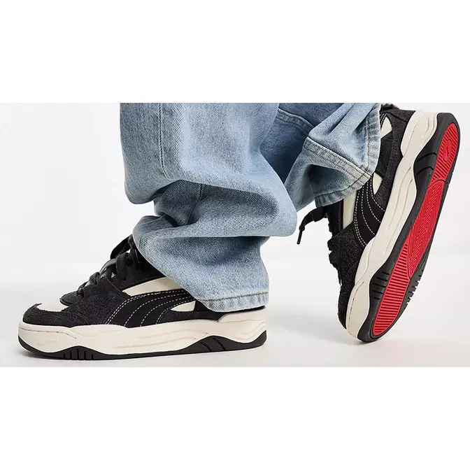 PUMA 180 White Black | Where To Buy | 204968687