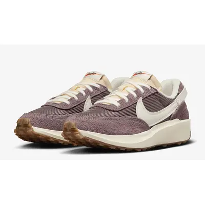 Nike Waffle Debut Vintage Plum Eclipse | Where To Buy | DX2931-200 ...