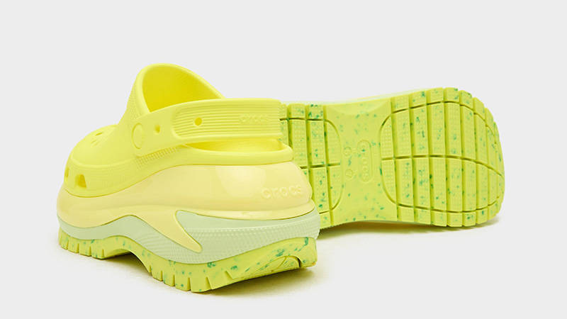 Crocs Mega Crush Clog Yellow | Where To Buy | 19614394