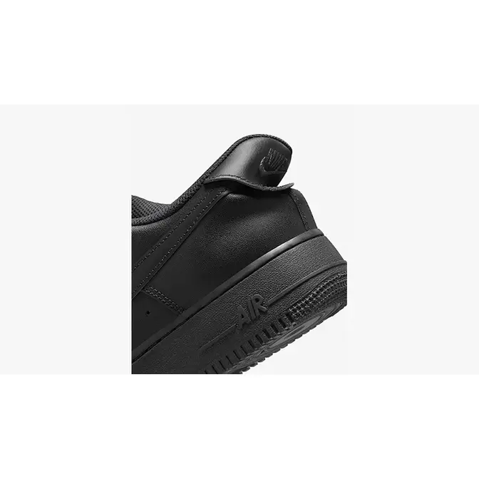 Nike Air Force 1 07 EasyOn Triple Black | Where To Buy | FD1146-001 ...