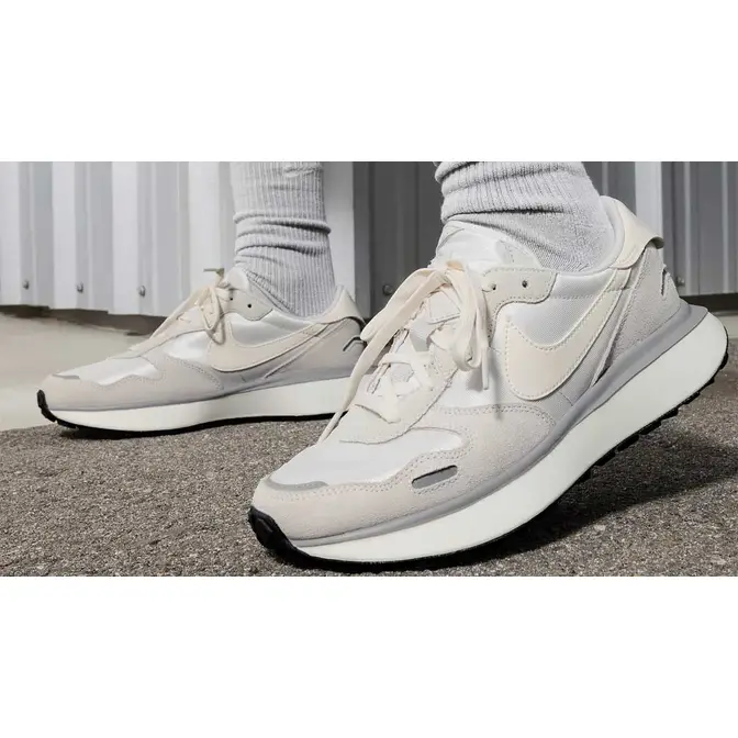 Nike Phoenix Waffle Platinum Tint | Where To Buy | FD2196-002