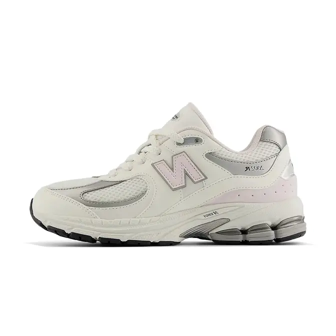 New Balance 2002R GS Sea Salt Pink Granite | GC2002PN | The Sole Supplier