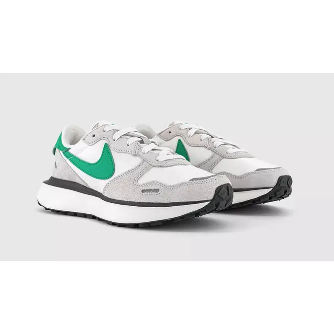 Nike Phoenix Waffle White Stadium Green | FD2196-103 | The Sole Supplier