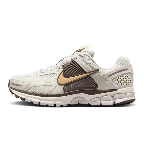Nike Zoom Vomero 5 | Retro Runner Sneakers | The Sole Supplier