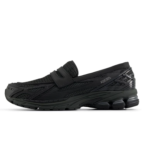 New Balance 1906 Trainers | The Sole Supplier