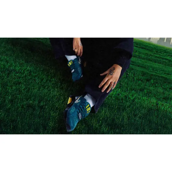 Apron Records x Nike Air 180 | FZ3309-300 | The Sole Supplier