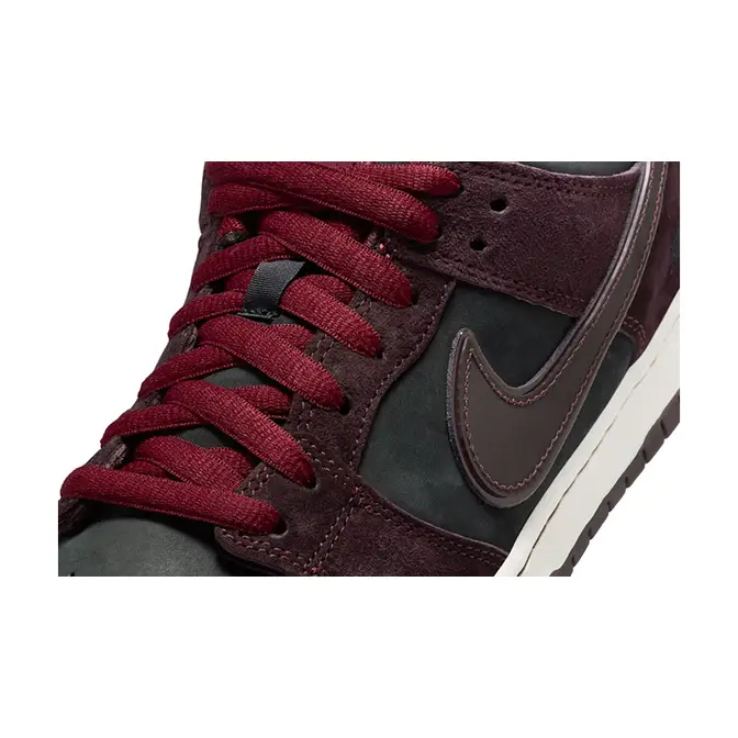 RIOT Skateshop x Nike SB Dunk Low Mahogany Red | FZ1289-200 | The Sole ...