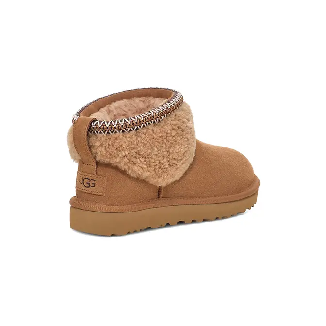 UGG Classic Ultra Mini Maxi Curly Boot Chestnut | 1158263-CHE | The ...
