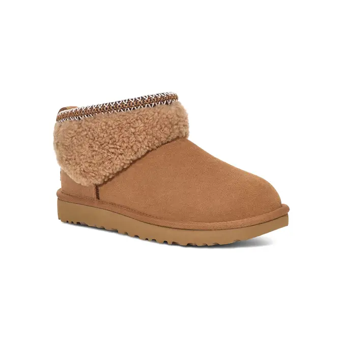 UGG Classic Ultra Mini Maxi Curly Boot Chestnut | 1158263-CHE | The ...
