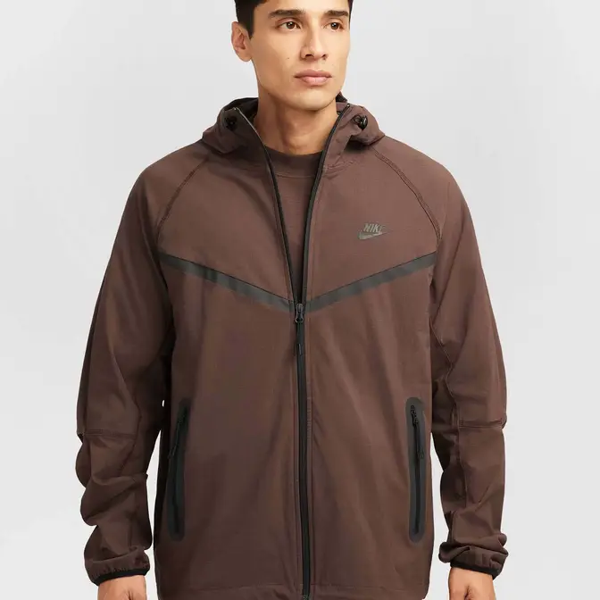 Nike Tech Woven Jacket | Where To Buy | HM7151-237 | The Sole Supplier