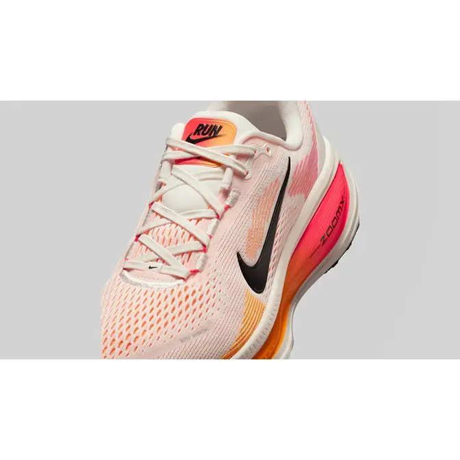 Nike Vomero 18 Bright Crimson | HM6804-100 | The Sole Supplier
